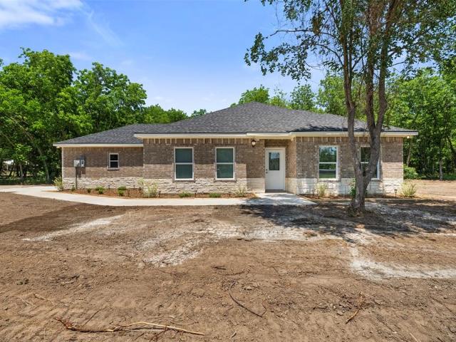 1011 SE County Road 3048E