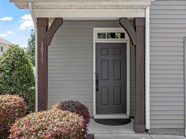1011 Skyler Lane