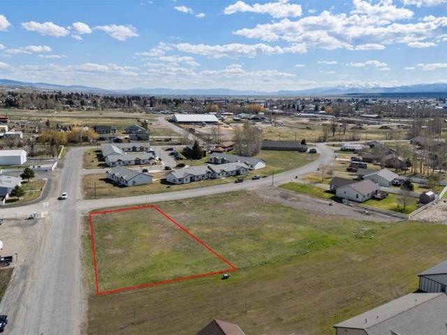 1011 Tumbleweed Ln, Deer Lodge, MT 59722