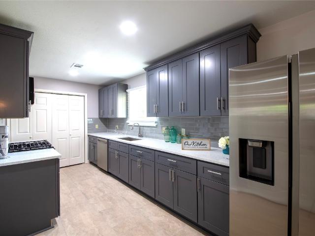 1011 Twinbrooke Dr, Houston, TX 77088 | MLS #40715 | Compass