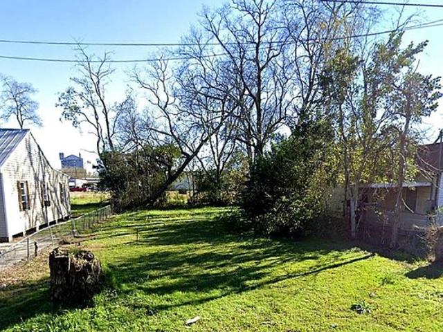 1011 W 3rd St, Crowley, LA 70526