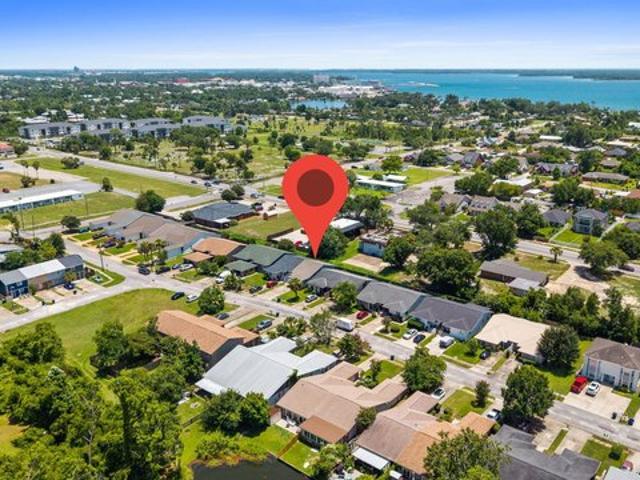 1011 W 11th Ct, Panama City, FL 32401