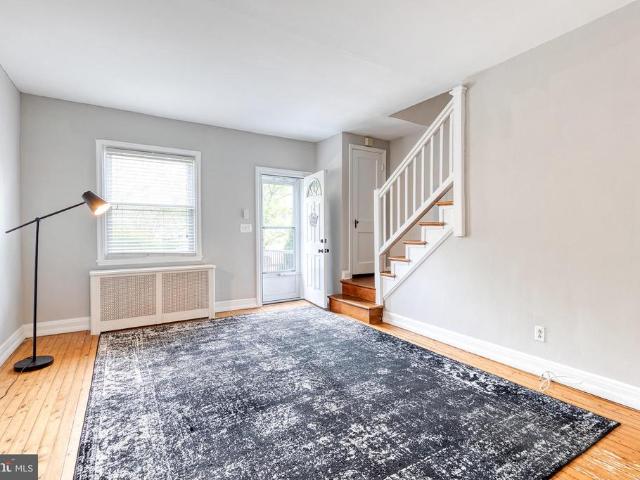 1011 W 42Nd Street
