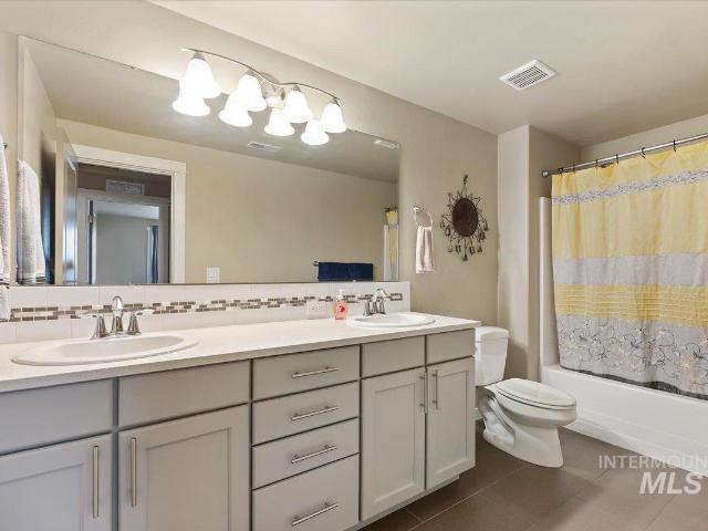 1011 W Riodosa Dr, Meridian, ID 83642 | MLS #98982