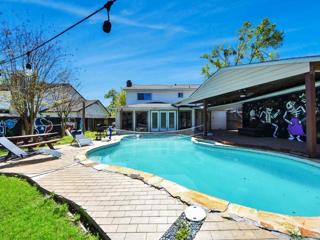1011 Whitestone Ln, Houston, TX 77073 | MLS #78605