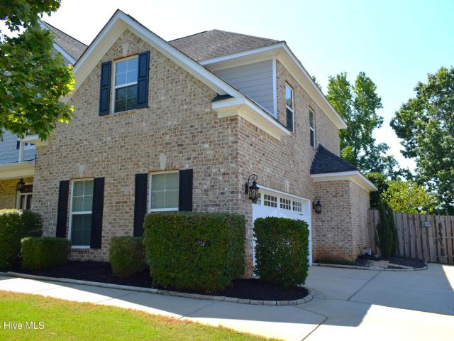 1011 Winding Trail