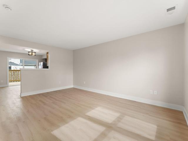 1011 Windsor Lane