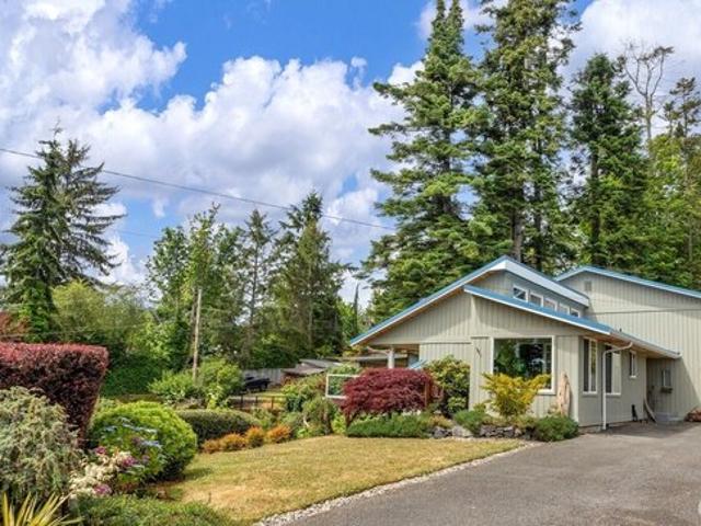 1011 43rd St NW, Marysville, WA 98271