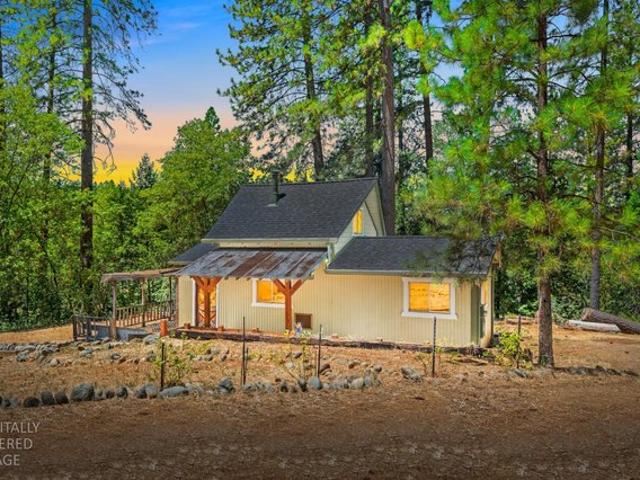 10121 Newtown Rd, Nevada City, CA 95959