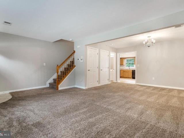 10121 Saint George Circle