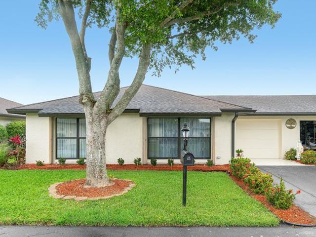 10127 Eaglewood Ter Apt A, Boynton Beach, FL 33436