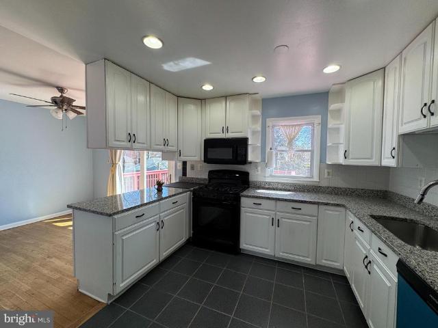 10127 Lomond Drive