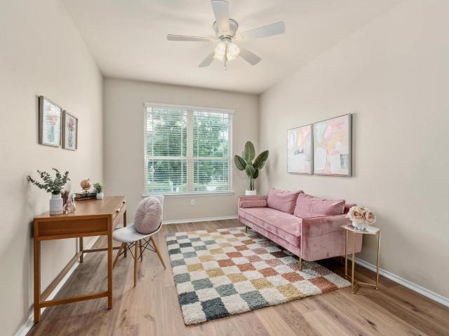 10124 Pinnacle Crest Loop