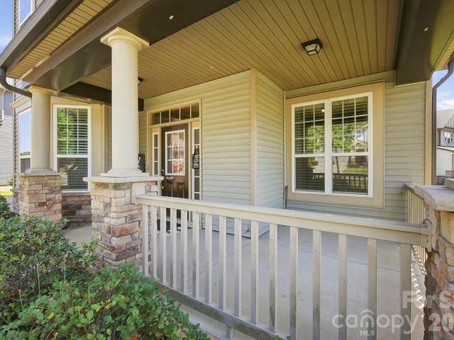 10125 Castlebrooke Drive