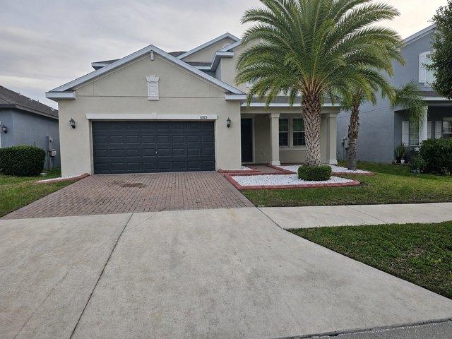 10125 Count Fleet Dr, Ruskin, FL 33573