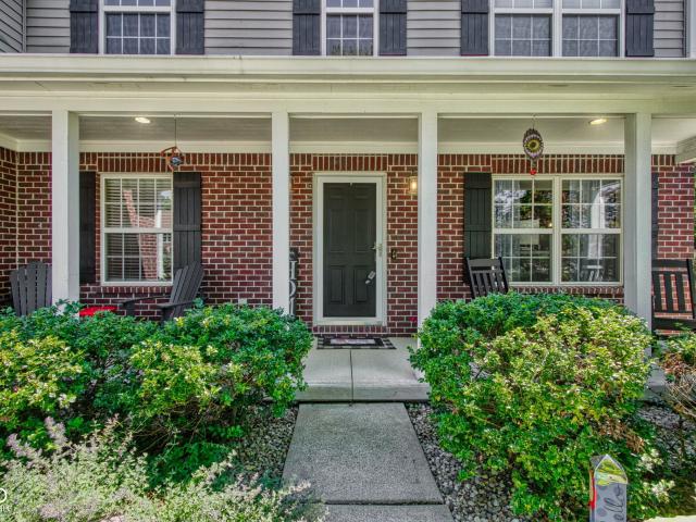 10126 Hawks Lake Drive
