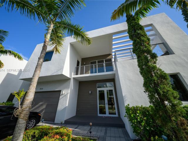 10126 NW 76th Ter, Doral, FL 33178 | MLS #A11931