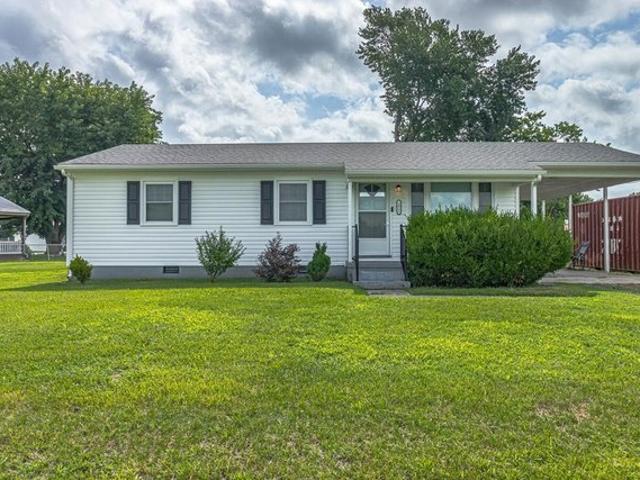 1012 Marsh St, Tappahannock, VA 22482