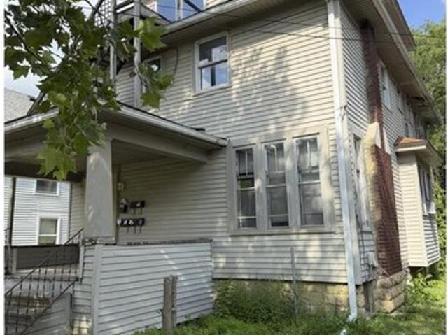 1012 N Capitol Ave, Lansing, MI 48906