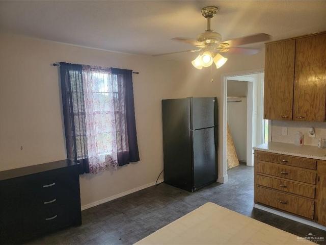 1012 N Glasscock Road B