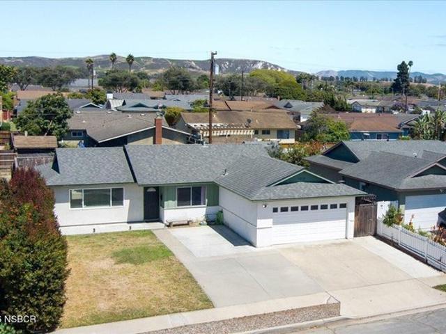 1012 N Lupine St, Lompoc, CA 93436