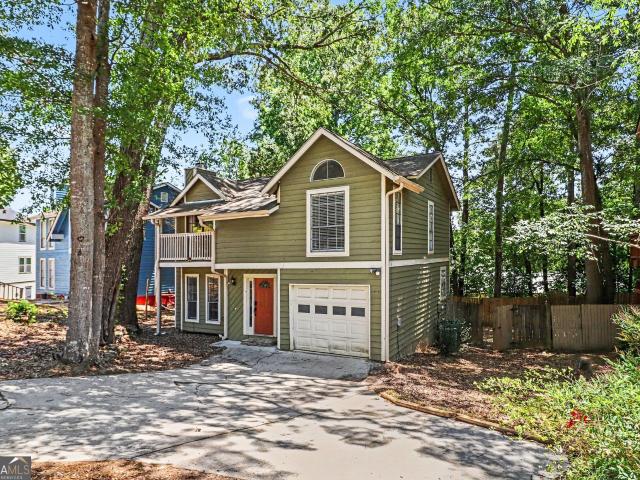 1012 Ascot Court