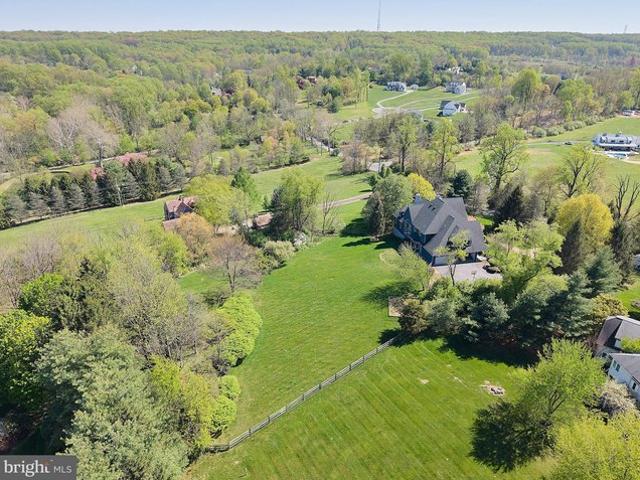 1012 Bodine Rd, Chester Springs, PA 19425