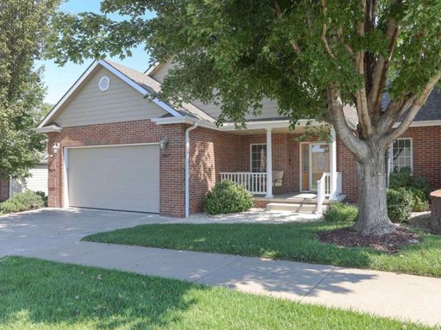 1012 Brianna Ct, Manhattan, KS 66503