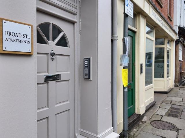 10/12 Broad Street, Leominster HR6, 1 bed property to rent, £660 pcm | PrimeLocation