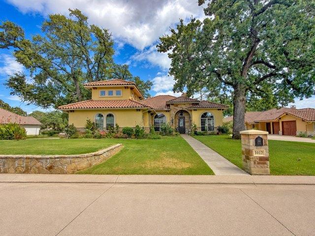 1012 Catalina Bay Blvd, Granbury, TX 76048