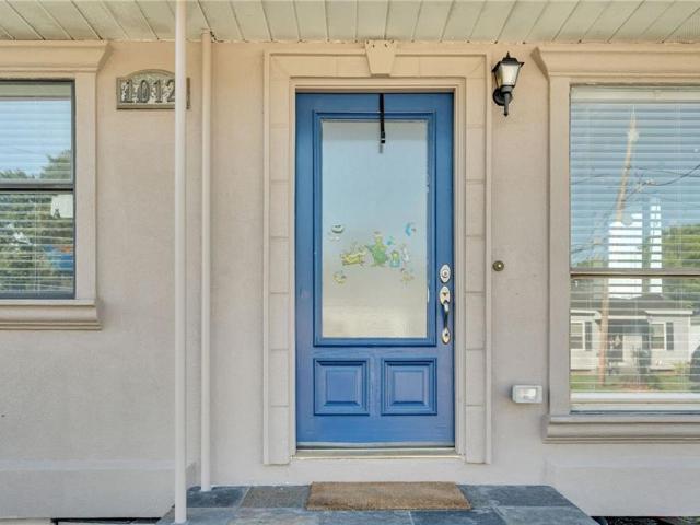 1012 Center Street