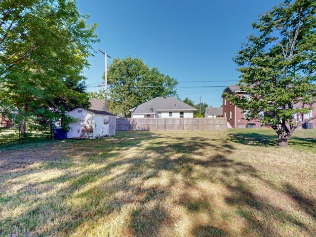 1012 Dodson St