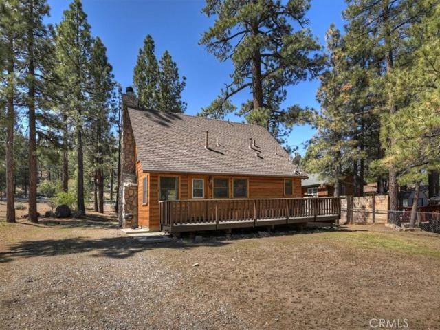 1012 E Country Club