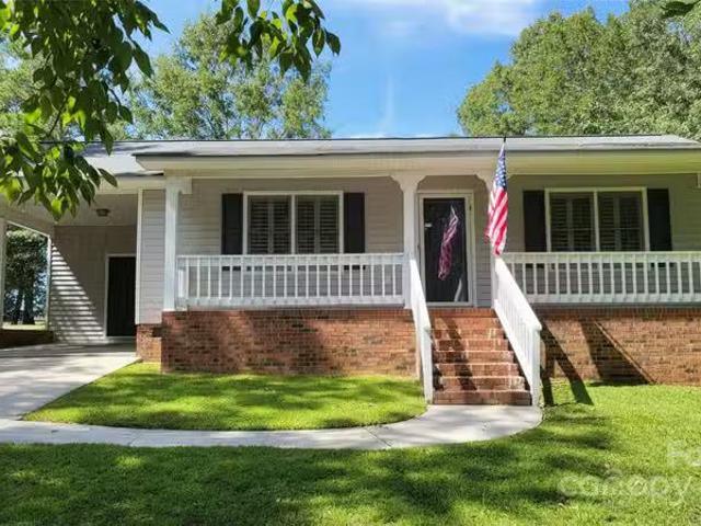 1012 E ARCH ST, LANCASTER, SC 29720 Single Family Residence Fo.