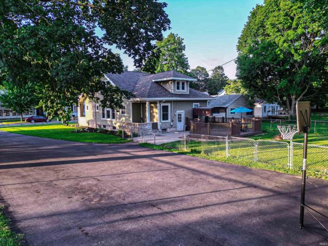 1012 E Fort Wayne Street
