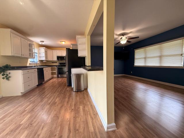 1012 Elaine Trail