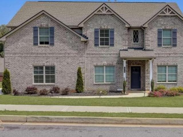 1012 Fable Ln, Hampton, GA 30228