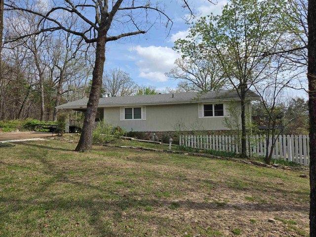 1012 Fairwater Cir, Horseshoe Bend, AR 72512