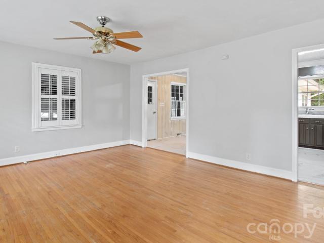 1012 Forest Drive