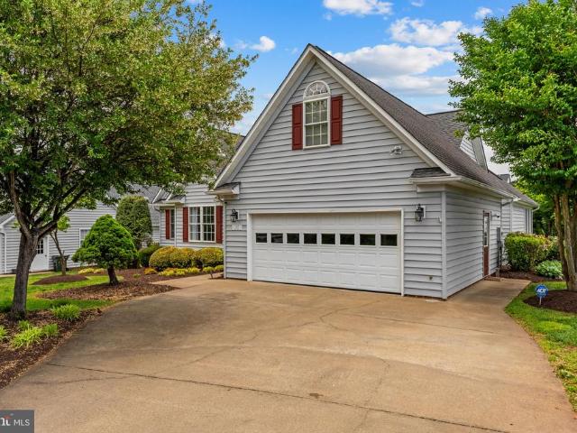 1012 Golf Drive