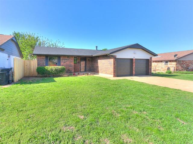 1012 Hargis Lane
