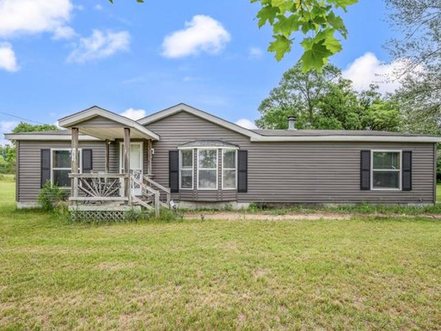 1012 Henderson St, Big Rapids, MI 49307