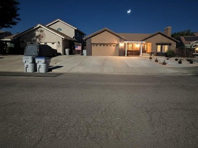 1012 Hillview Ln, Winters, CA 95694
