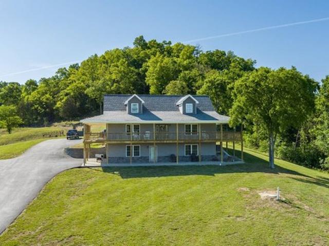 1012 Hominy Creek Rd, Albany, KY 42602
