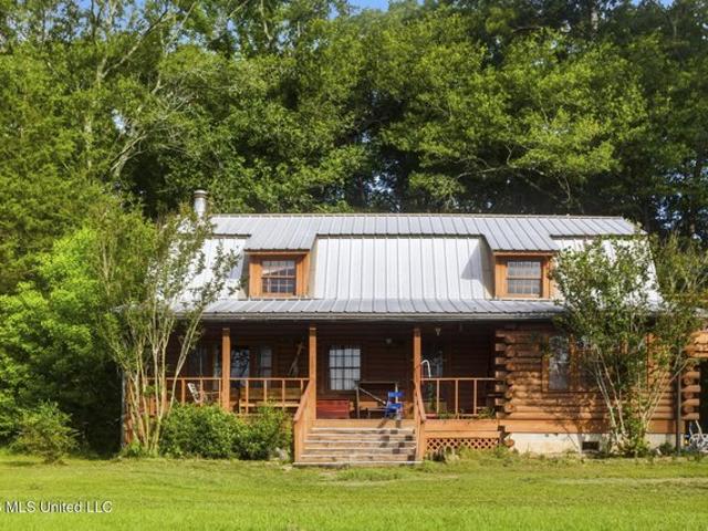 1012 Kern Ln, Crystal Springs, MS 39059