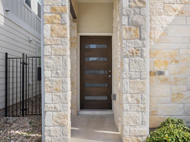 1012 Legend Milton Ln, Austin, TX 78748 | MLS #5835