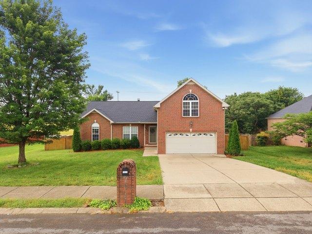 1012 Rutherford Way, Hendersonville, TN 37075