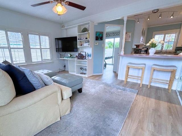 1012 Ridge St, Naples, FL 34103 | MLS #225055