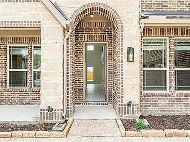 1012 Ridgehurst Road