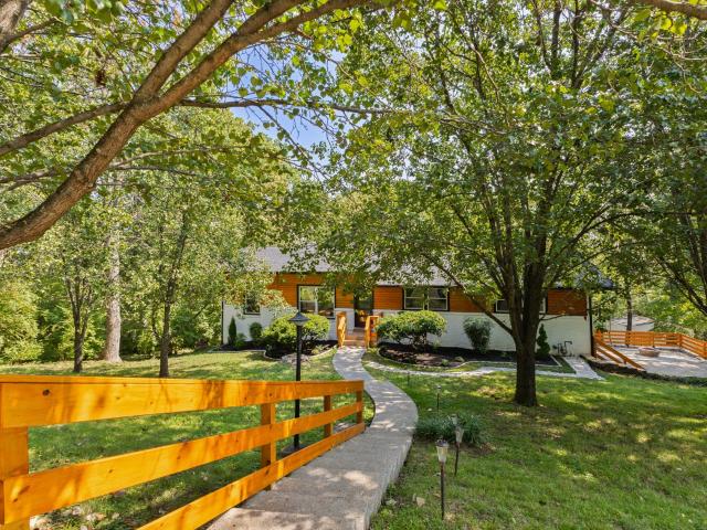 1012 Rodney Dr
